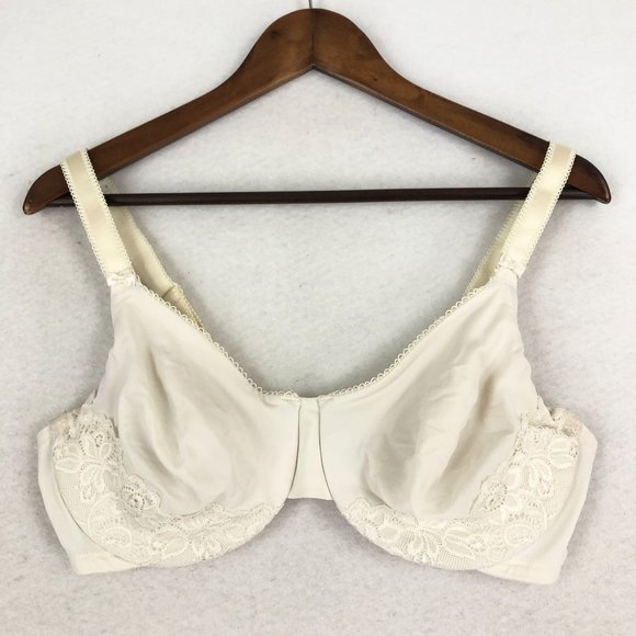 Olga's Chritstina | Intimates & Sleepwear | Olgas Christina Womens Size ...